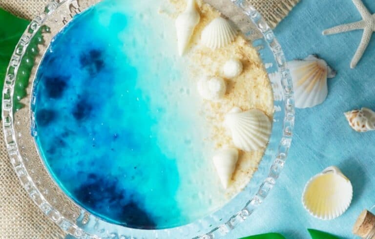 22 Best Ocean Cake Ideas - The Party Inspo